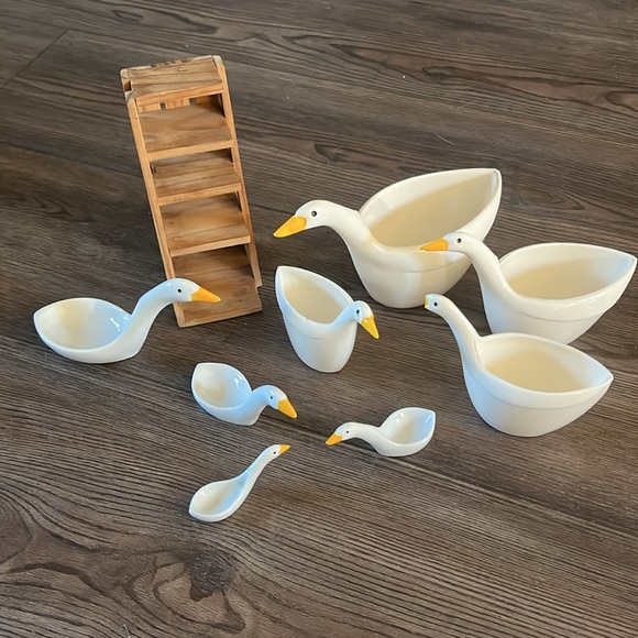 Avon | Other | Vintage Geese Kitchenware Avon Measuring Spoon Melamine ...